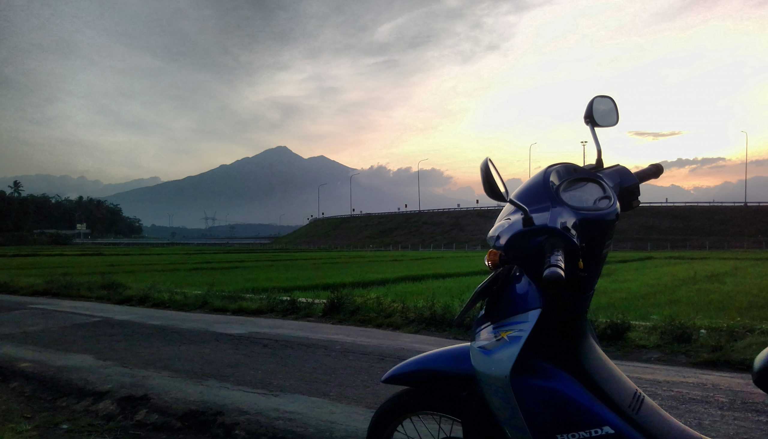 Rekomendasi Motor Tossa Terbaik yang Cocok untuk Bisnis | Motor