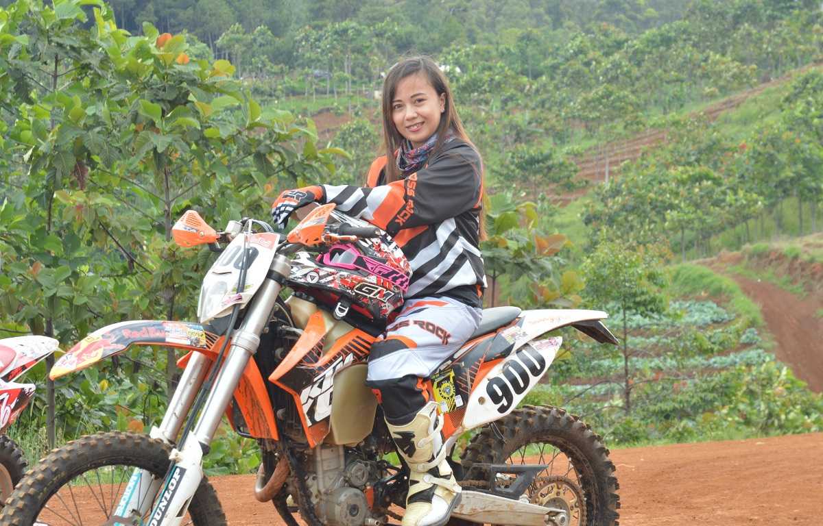 5 Motor Trail Wanita Terbaik dan Sangat Direkomendasikan | Warta OTO