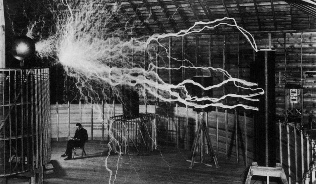 6 Penemu Sepeda Motor Listrik yang Jarang Diketahui